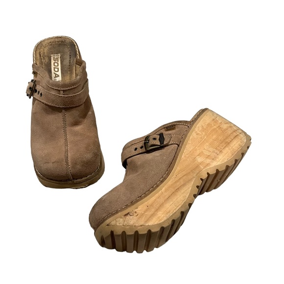 Soda | Shoes | Vintage Rare Soda Suede Mega Chunky Platform Mules ...